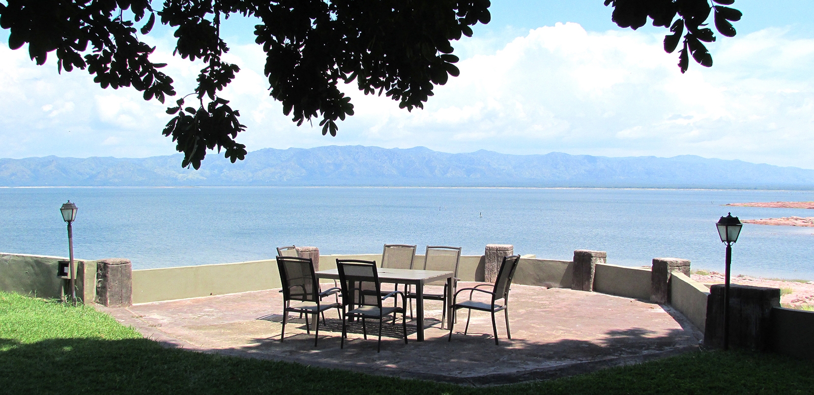 Spurwing Island Lodge - Wild Zambezi